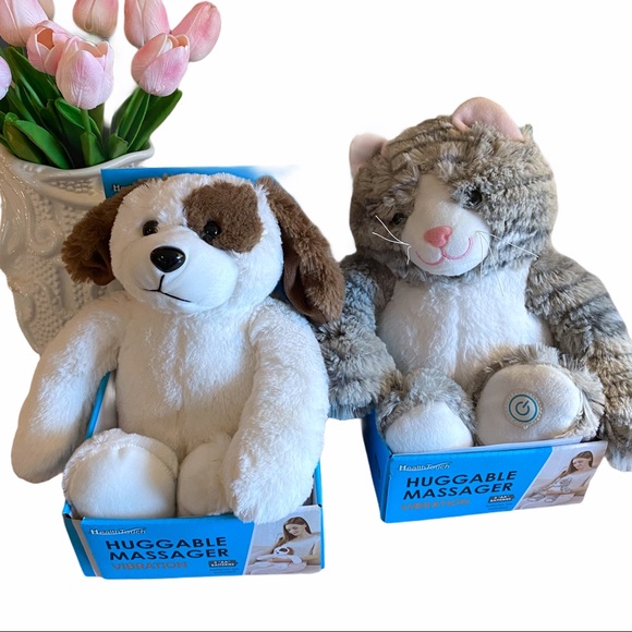 Health Touch | Other | Nwt Massager Huggable Plush Dog Or Cat Massaging ...